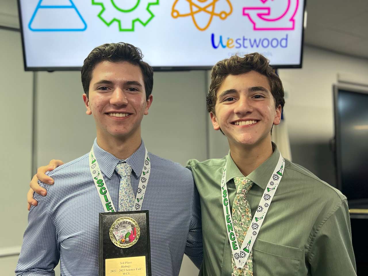 Home [www.westwoodchristian.org]